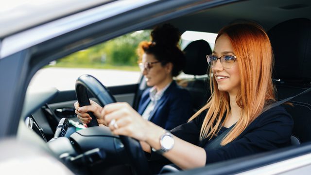 The Importance of Taking Driving Classes - Crazzy Learners